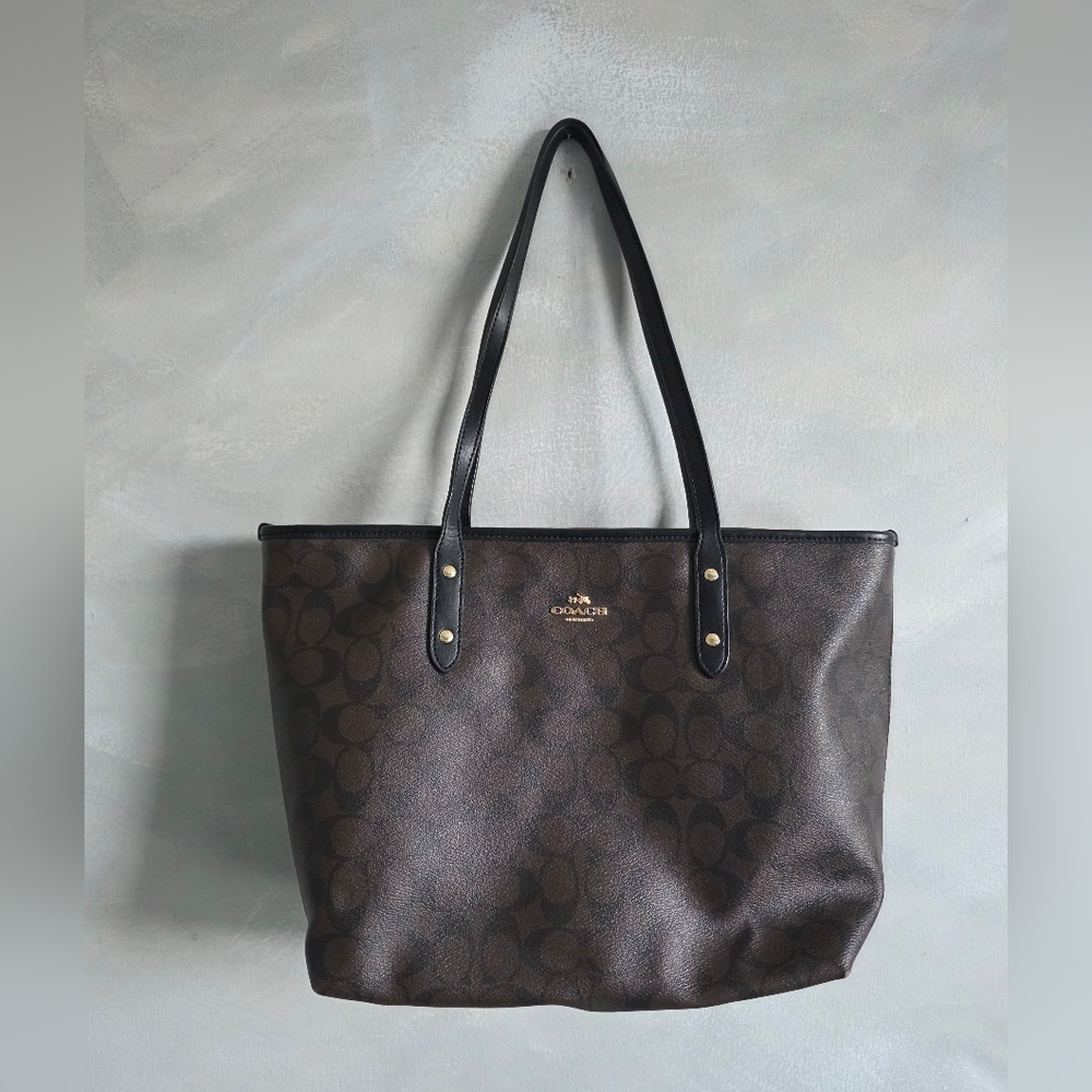 Coach City Zip Large Tote In Signature Canvas, Brown/… - Gem